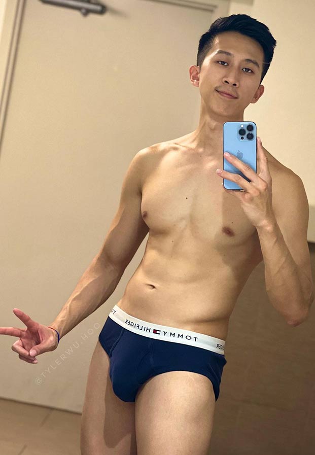 Tyler Wu หนุ่มหล่อเร้าใจ กล้ามแน่น โดนใจสุดๆ