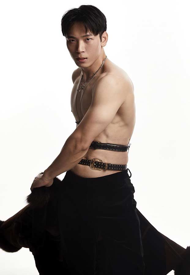 Haili ดาราจีน หนุ่มหล่องานดี หุ่นแซ่บ เร้าใจสาย18+ Onlyfans