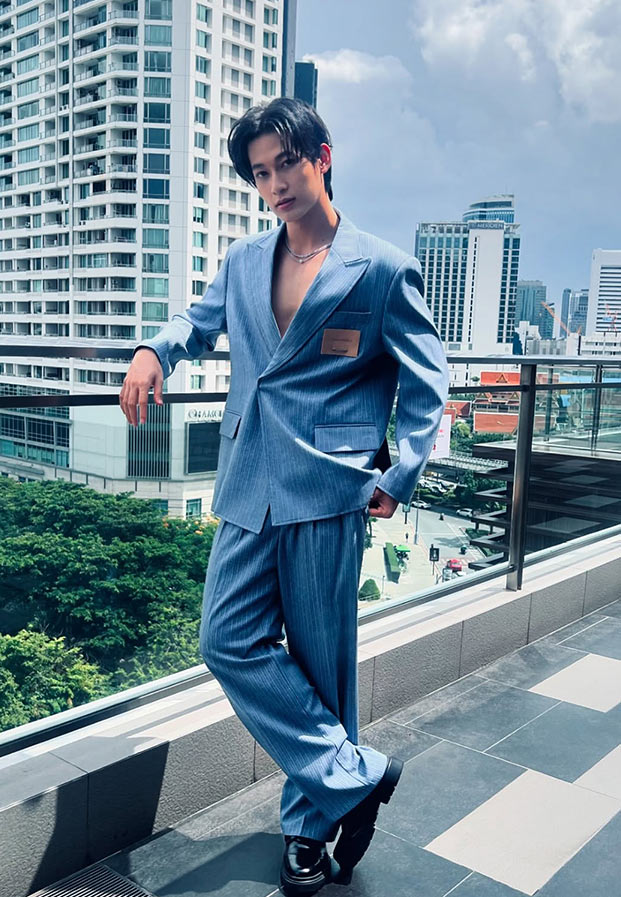 Tatchanon Thongpao เปิดวาร์ปนักแสดงหนุ่มหน้ามน งานดี กล้ามแน่น